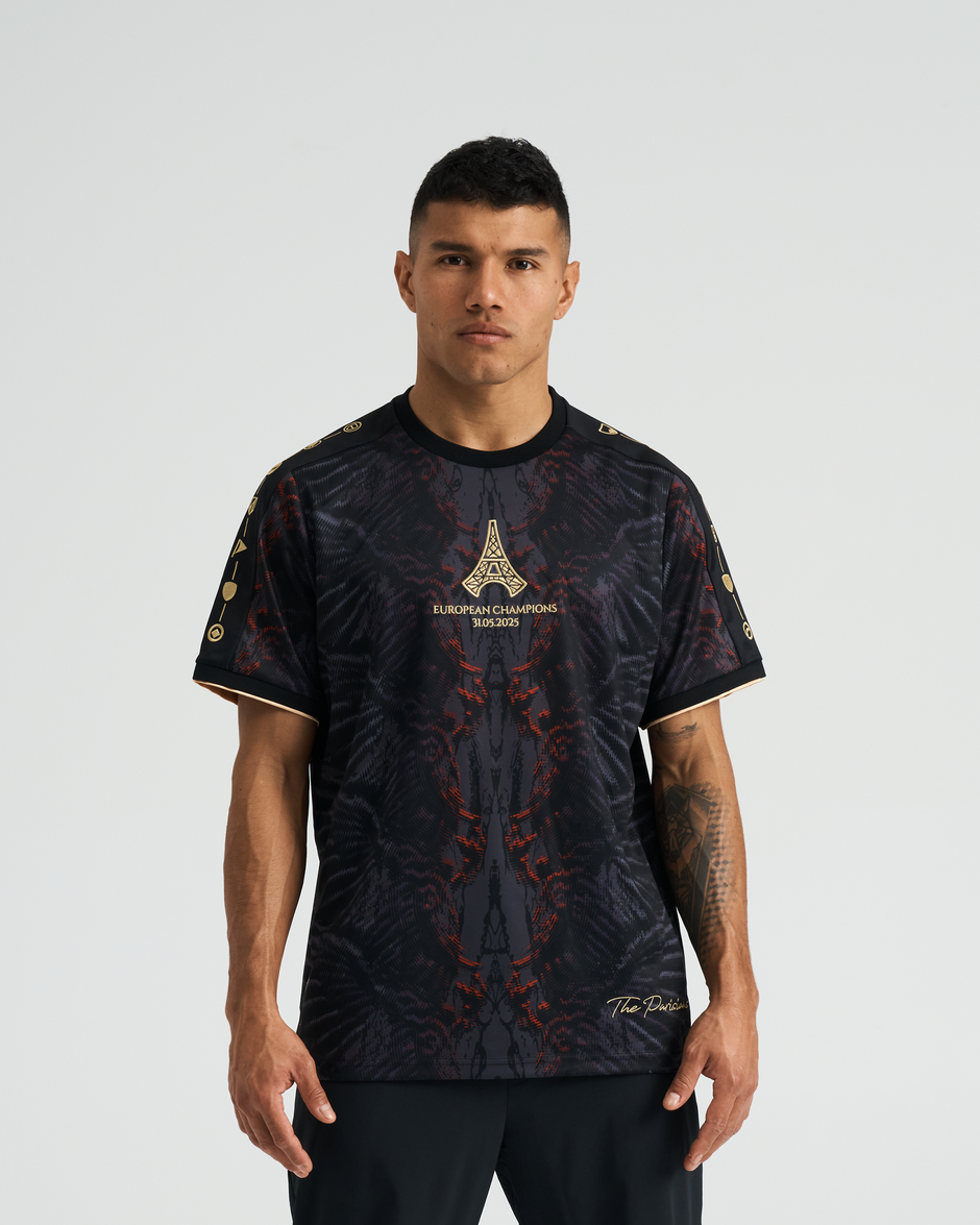 New Arrivals – Comma Football